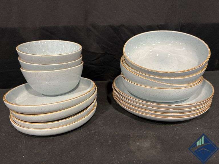 Over & Back Stoneware Dinnerware Set - Estate Details
