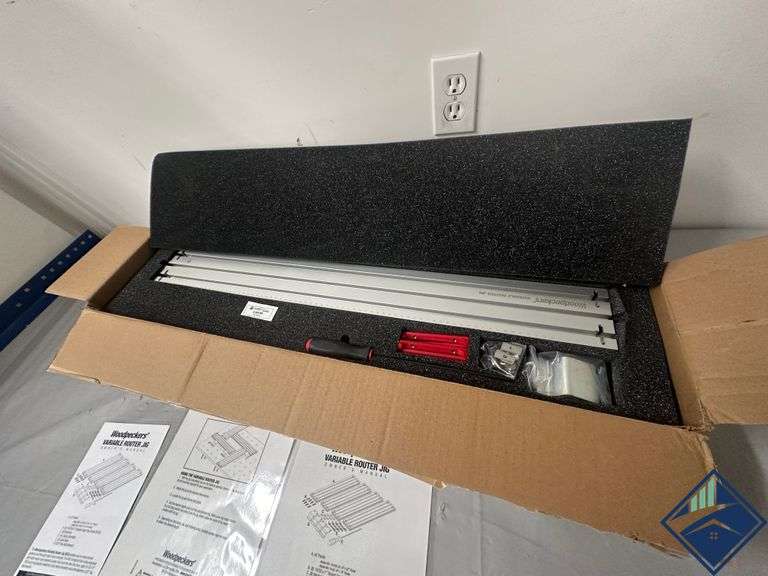 *NEW* Woodpeckers Variable Router Jig, 18x22 (VRJ-191832) - Estate Details