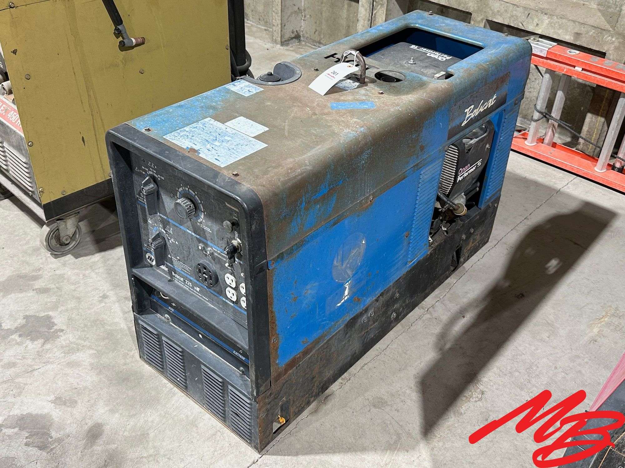 Miller bobcat 225 nt store